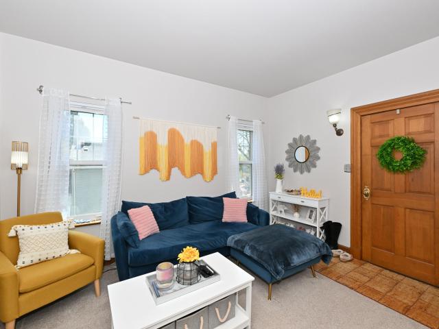2440 S Wentworth Ave
