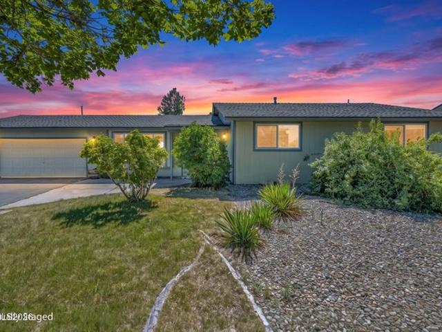 2440 Seneca Dr, Reno, NV 89506