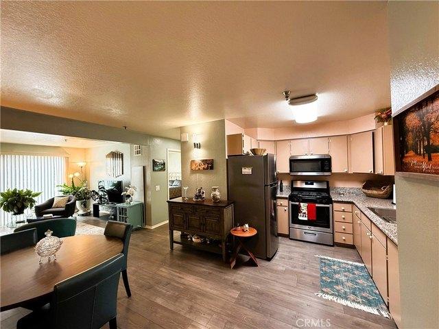 24410 Crenshaw Blvd, Torrance, CA 90505