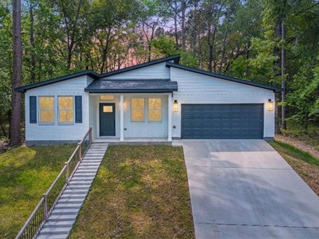 24411 Oakland Hills Dr, Huntsville, TX 77320
