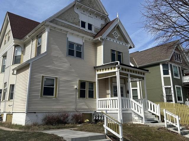 2441 N 1st St Unit 2443, Milwaukee, WI 53212