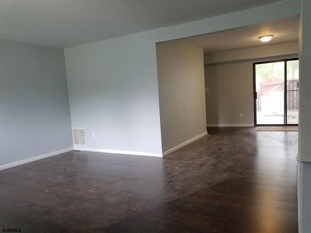 2441 Bayberry Ct