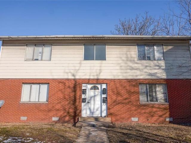 2441 E 24th St, Granite City, IL 62040