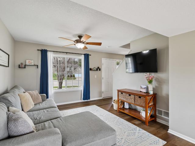 2441 Pine Court