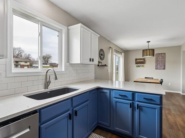 2441 Pine Ct, Van Meter, IA 50261