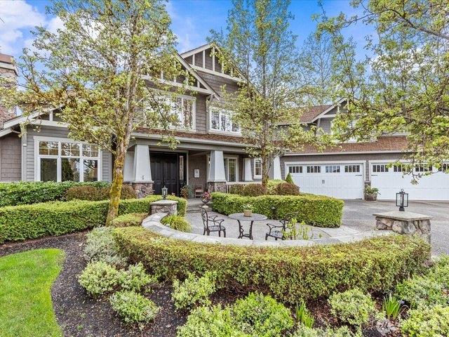 2441 th Ct SE, Sammamish, WA 98075