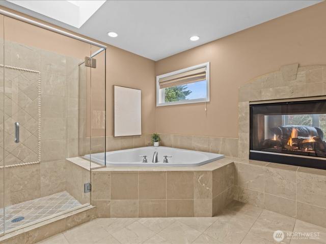 2441 th Ct SE, Sammamish, WA 98075 | MLS #2504