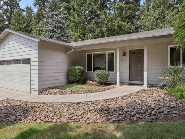 2442 Margery St, West Linn, OR 97068