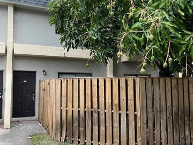 2442 NW 52nd Ave, Lauderhill, FL 33313