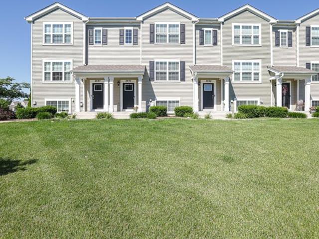 2442 Alison Ave, Pingree Grove, IL 60140