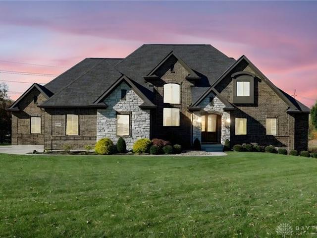 2442 Berkeley Ct, Clearcreek Township, OH 45036