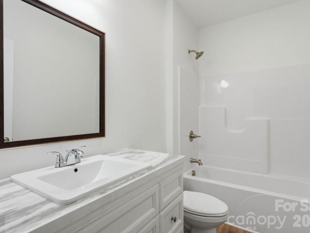 2442 Falcon Ln, Statesville, NC 28625 | MLS #4365