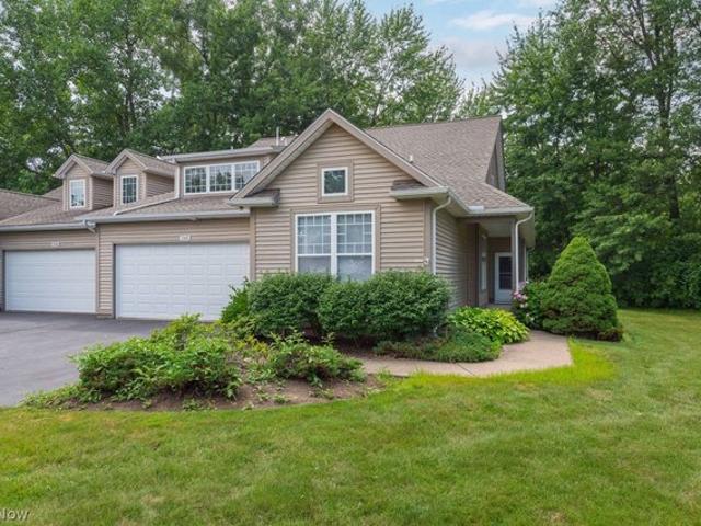 2442 Halifax Ct, Avon, OH 44011