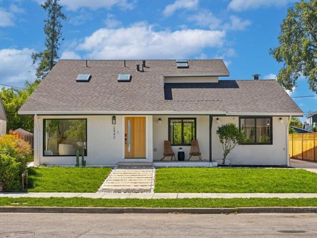 2442 Hampton Ave, Redwood City, CA 94061