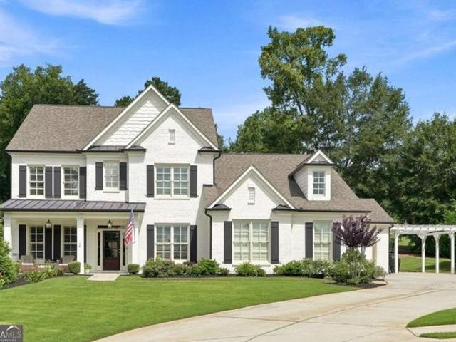 2442 Sunflower Dr, Hoschton, GA 30548