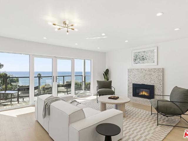 2442 S Coast Hwy, Unit 3, Laguna Beach, CA 92651 | MLS #26662 | Compass