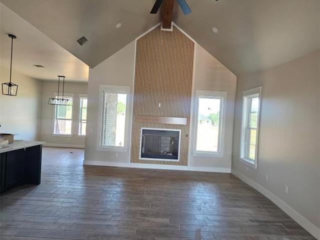 2442 Sierra Circle