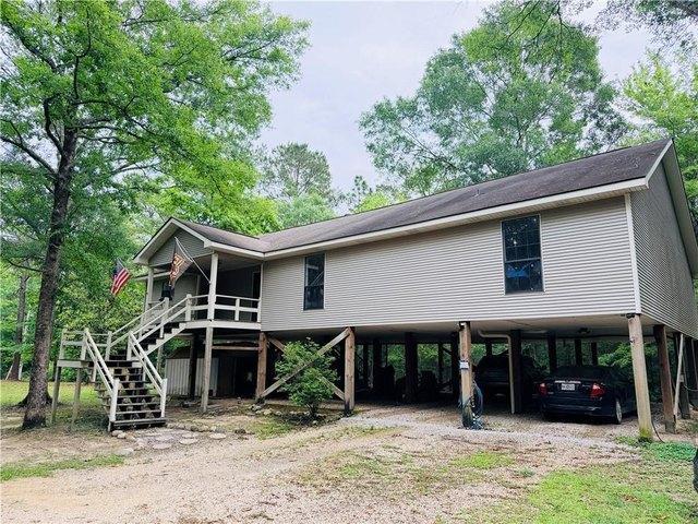 24433 Catahoula Ln, Picayune, MS 39466
