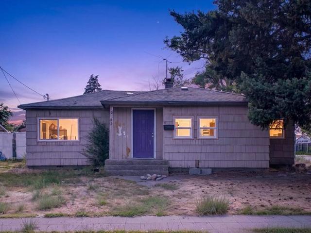 2443 N Wiscomb St, Spokane, WA 99207