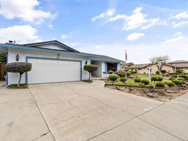 2443 Balmoral St, Union City, CA 94587