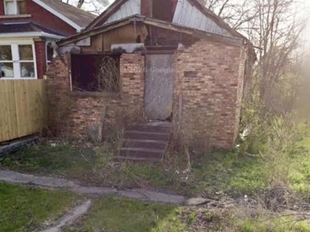 2443 Delaware St, Gary, IN 46407