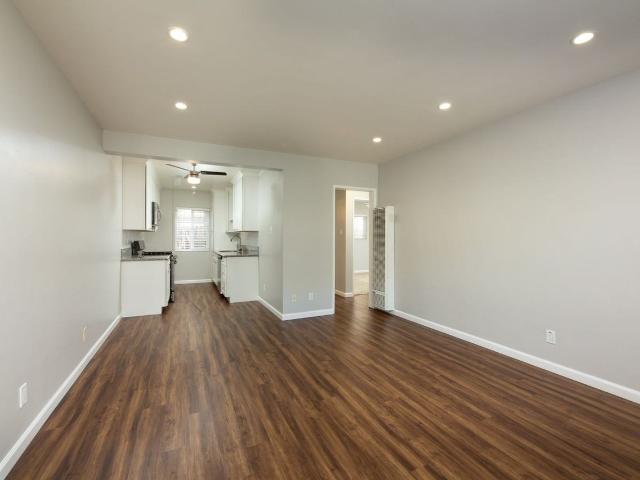 244 Coronado Avenue 2 Bedroom Apartment for Rent at 244 Coronado Ave, Long Beach, CA 90803 Eastside
