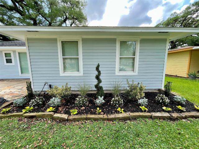 244 Caladium Street