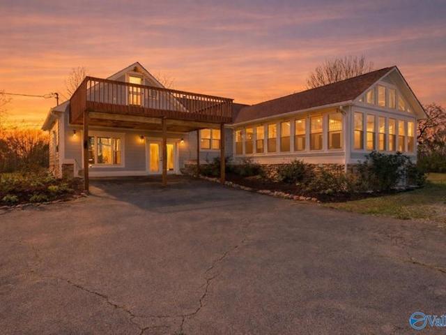 244 Cherokee Ridge Rd, Grant, AL 35747