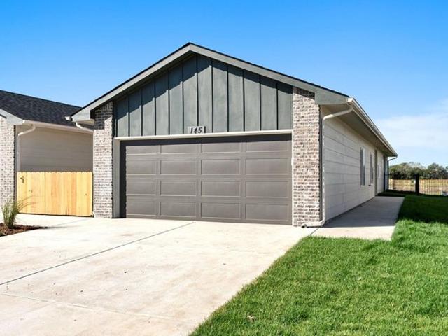 244 and 246 N Gowen St, Goddard, KS 67052