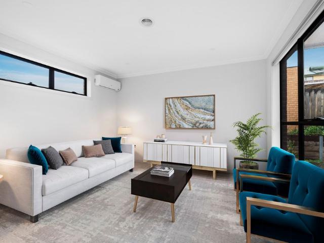 2/44 Andrews Street