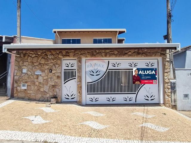 244 Área Útil Casa Alugar, 3 Dormitórios localizado em Rua João Carravero, 101, Centro, Capivari, São Paulo, 13366 612 | Brasil