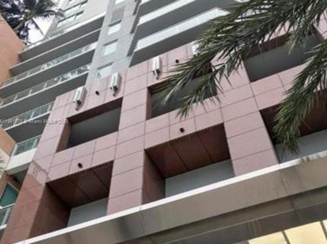244 Biscayne Blvd #649, Miami, FL 33132