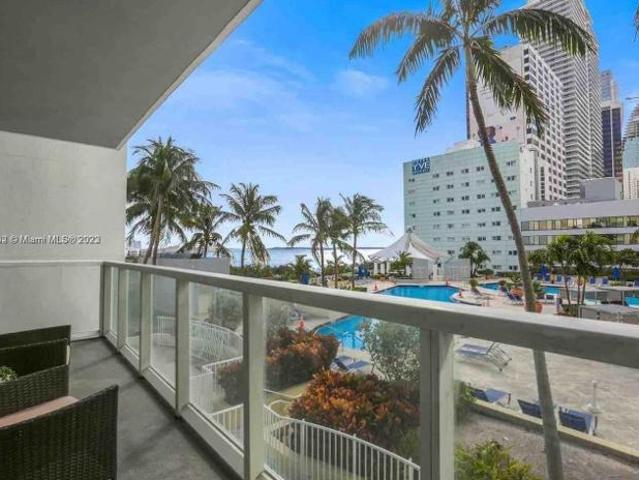 244 Biscayne Blvd #905, Miami, FL 33132