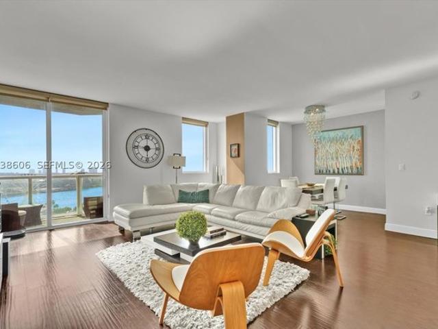 244 Biscayne Blvd Apt 1803, Miami, FL 33132