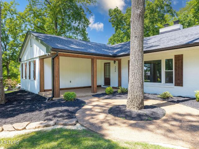 244 Guinnwood Lane