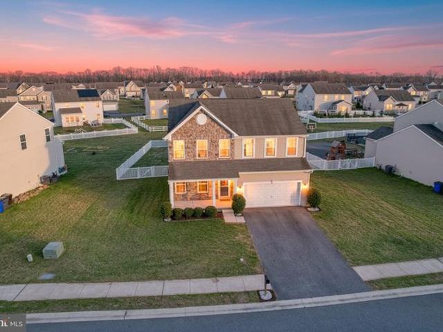 244 Delaware River Dr, Clayton, DE 19938