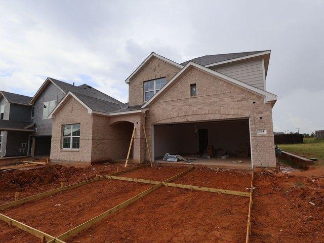 244 Draper Shadows Dr, Willis, TX 77378