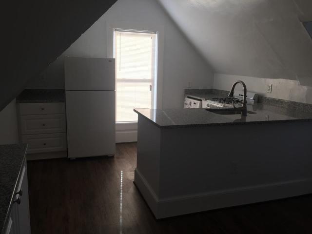 244 E. 40th Street 2 Bedroom Apartment for Rent at 244 E 40th St, Norfolk, VA 23504 Colonial Place Riverview