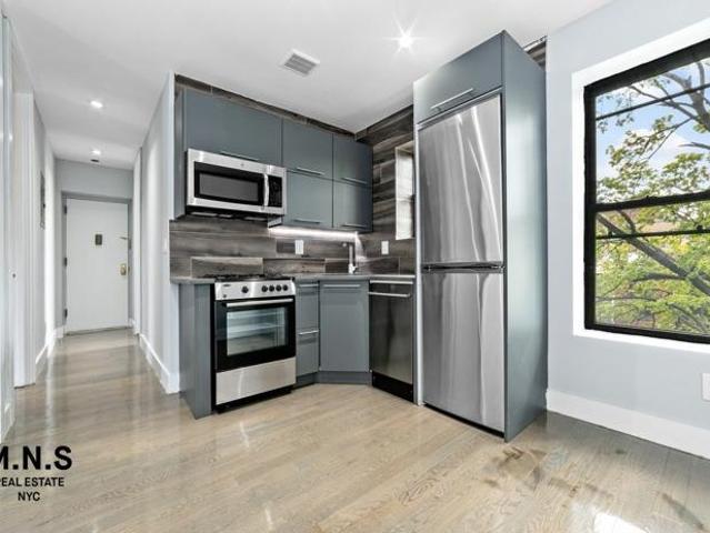 244 E 117th St #5 E, New York, NY 10035