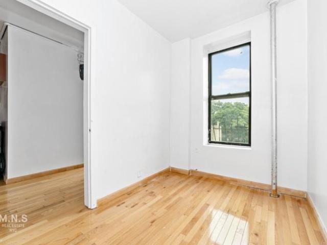 244 E 117Th St 2 C, New York, NY