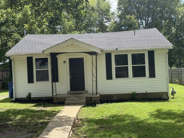 244 E Cedar St, Shelbyville, TN 37160