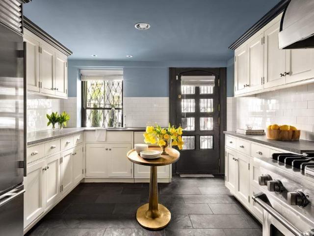 244 East 49th Street