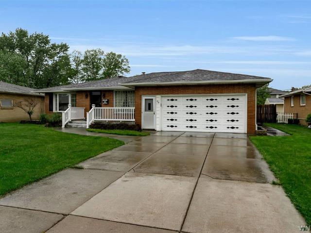 244 Fairways Boulevard