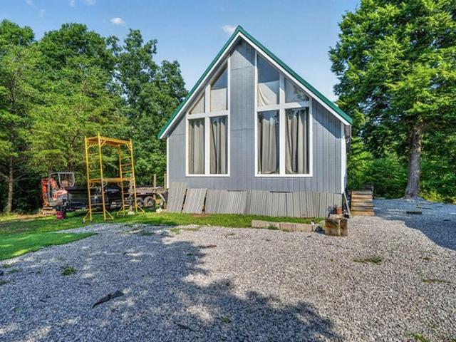 244 Hickory Dr, Gruetli Laager, TN 37339
