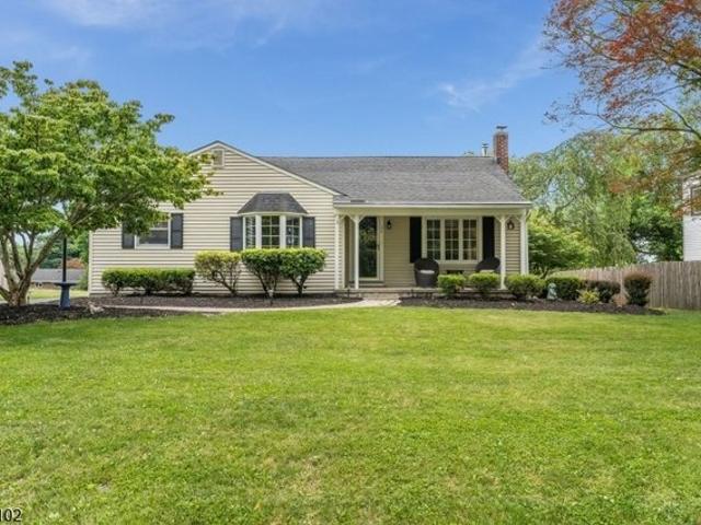 244 Hillcrest Dr, Milford, NJ 08848