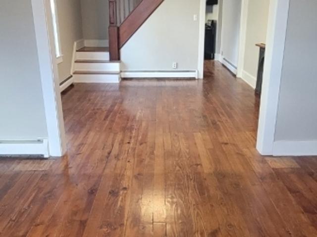 244 Irwin St