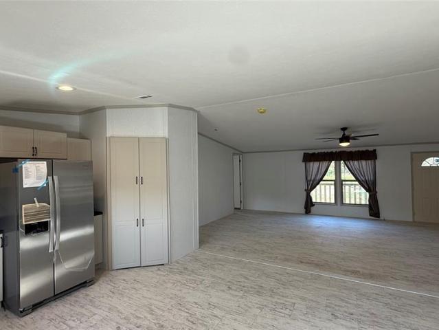 244 Overland Trail