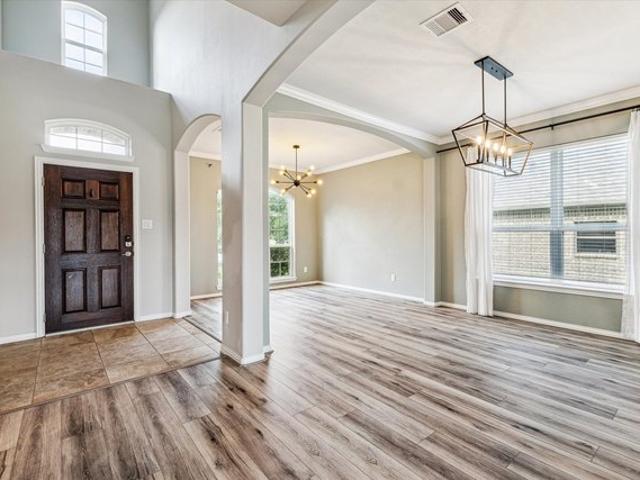 244 Lake Estates Dr, Montgomery, TX 77356