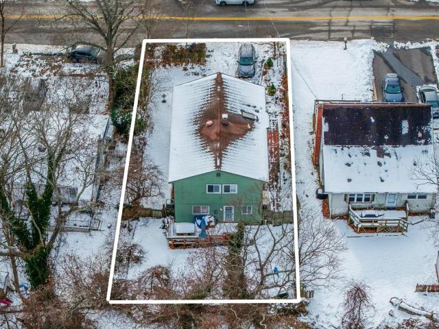 244 Lakeside Trail