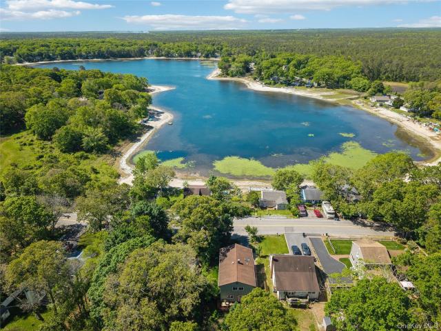 244 Lakeside Trail